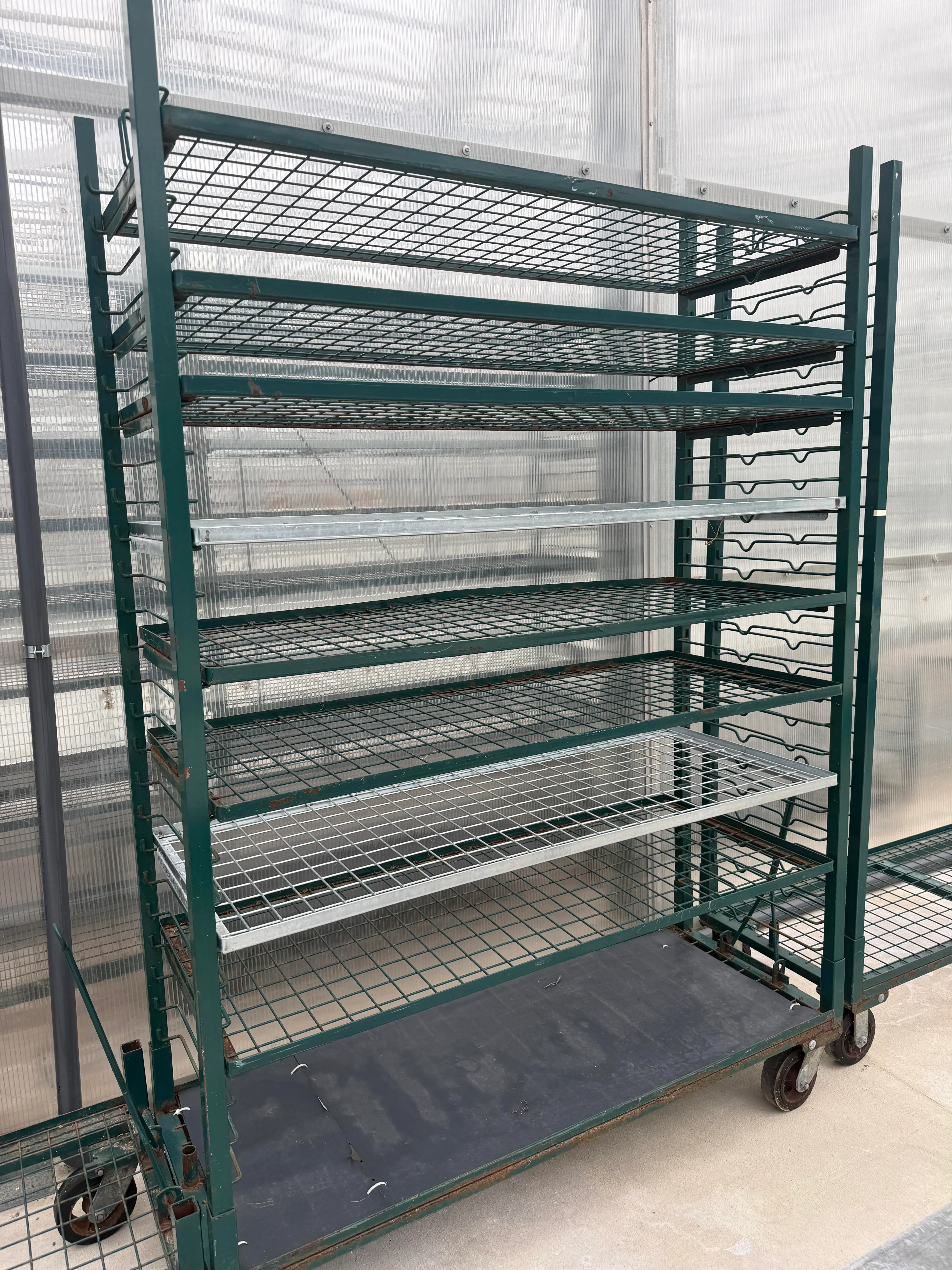 (26) Nursery Carts: (20) Multi-Level & (6) Flatbed Rolling Plant Carts ...