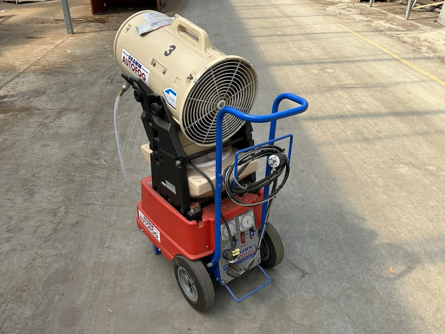 WHITE’S AUCTION LOT 111 - Used Dramm Large AutoFog Greenhouse Fogger ...